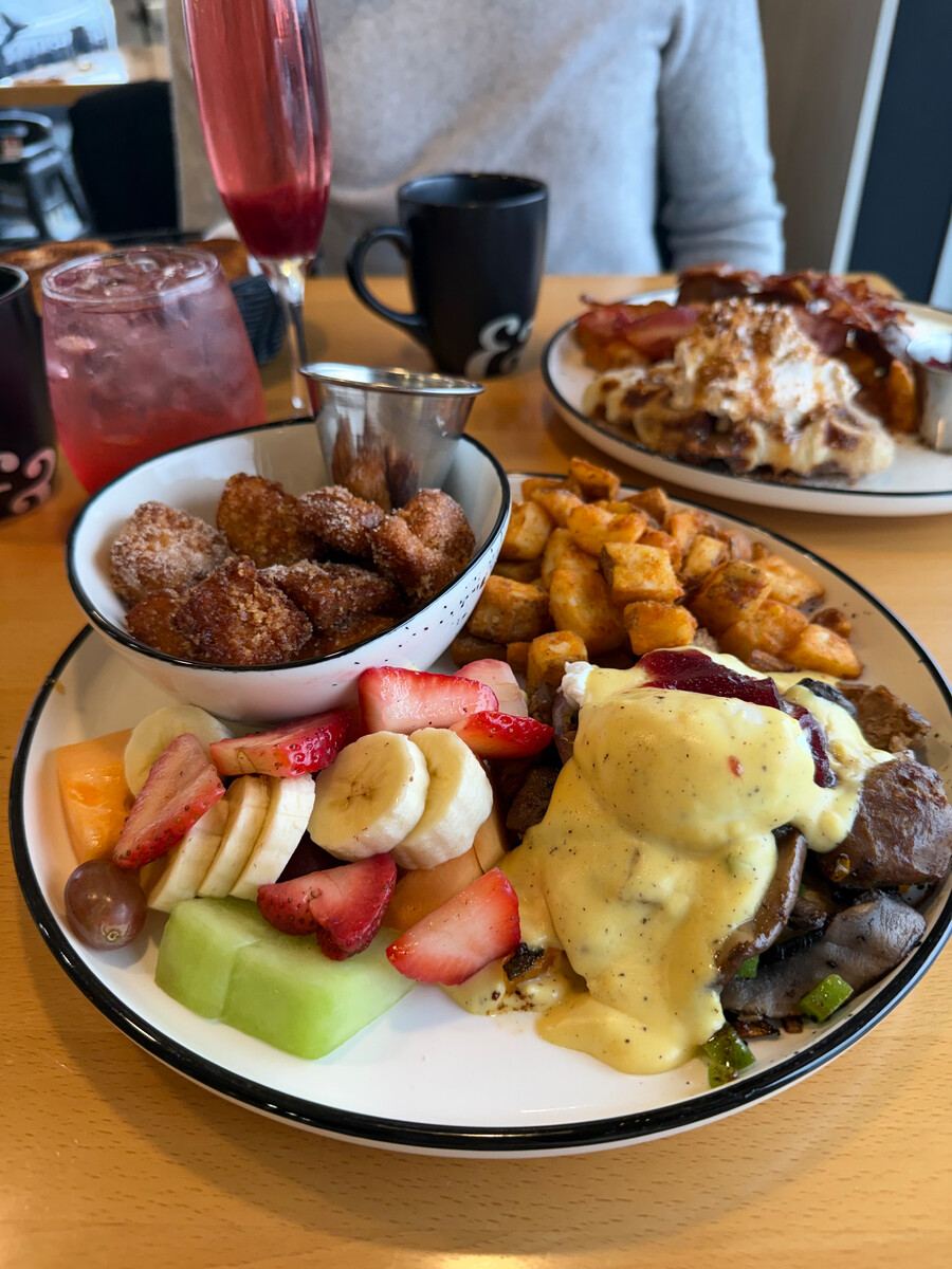 At the RestoMontreal Team Table: Our December 2025 Media Invitations ...